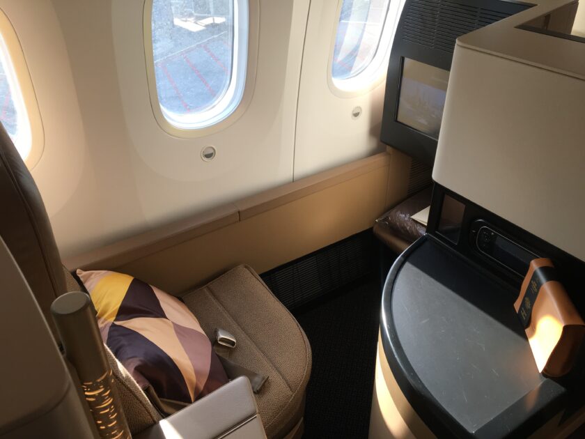 Seoul & Japan: Etihad Business Class Starting at €1,923 from 15 ...