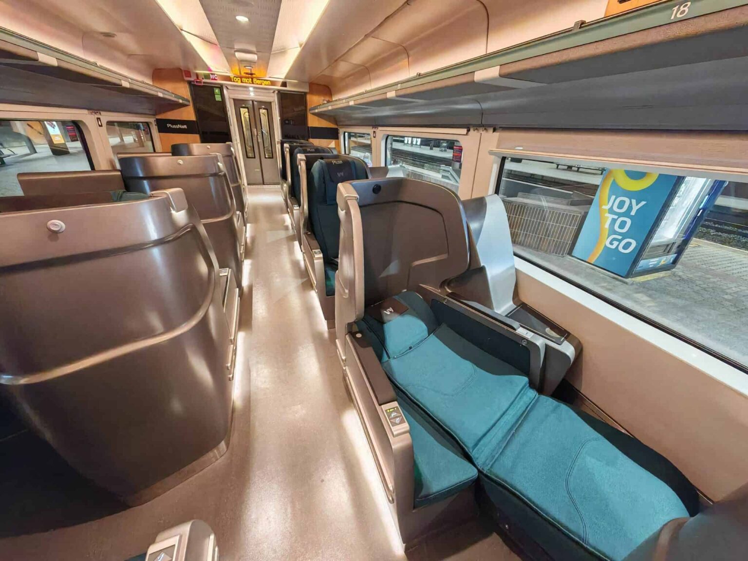 A Real First Class in a Train: Review of Trenitalia's Executive Class ...