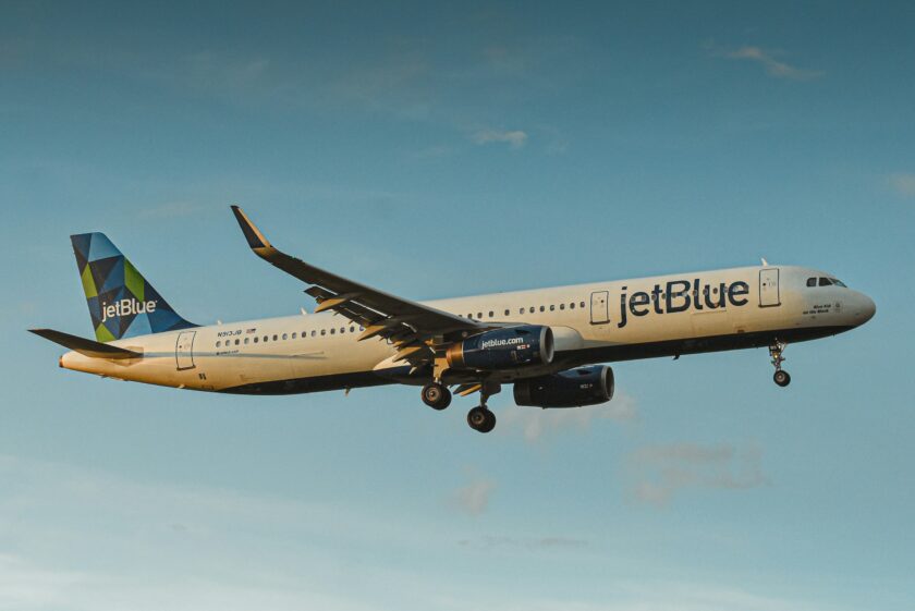 jetBlue Promotion: Up to 350,000 Points & 25 Years of Mosaic1 Status ...