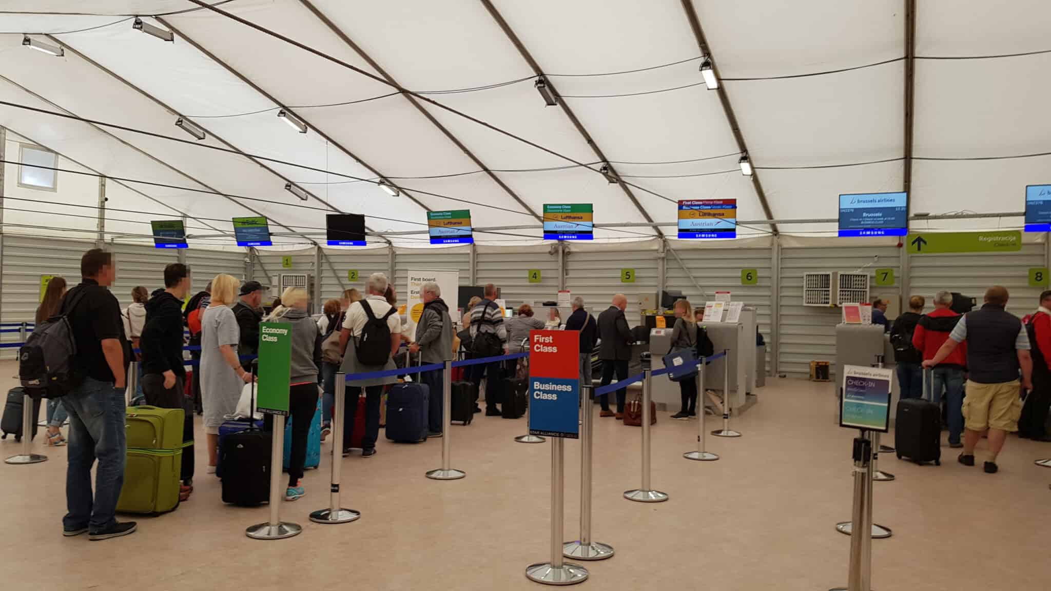 United MileagePlus: Premier Silver Status Now with Priority Check-in on ...